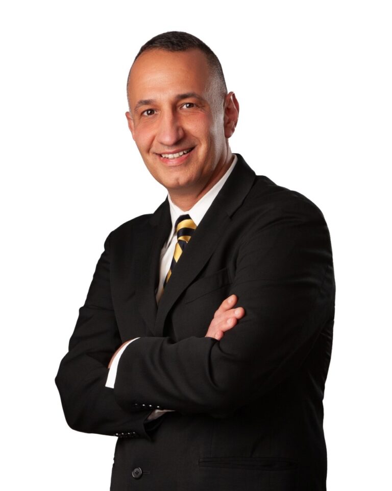 Erik Mohaber, OD | Eye Doctors of Washington